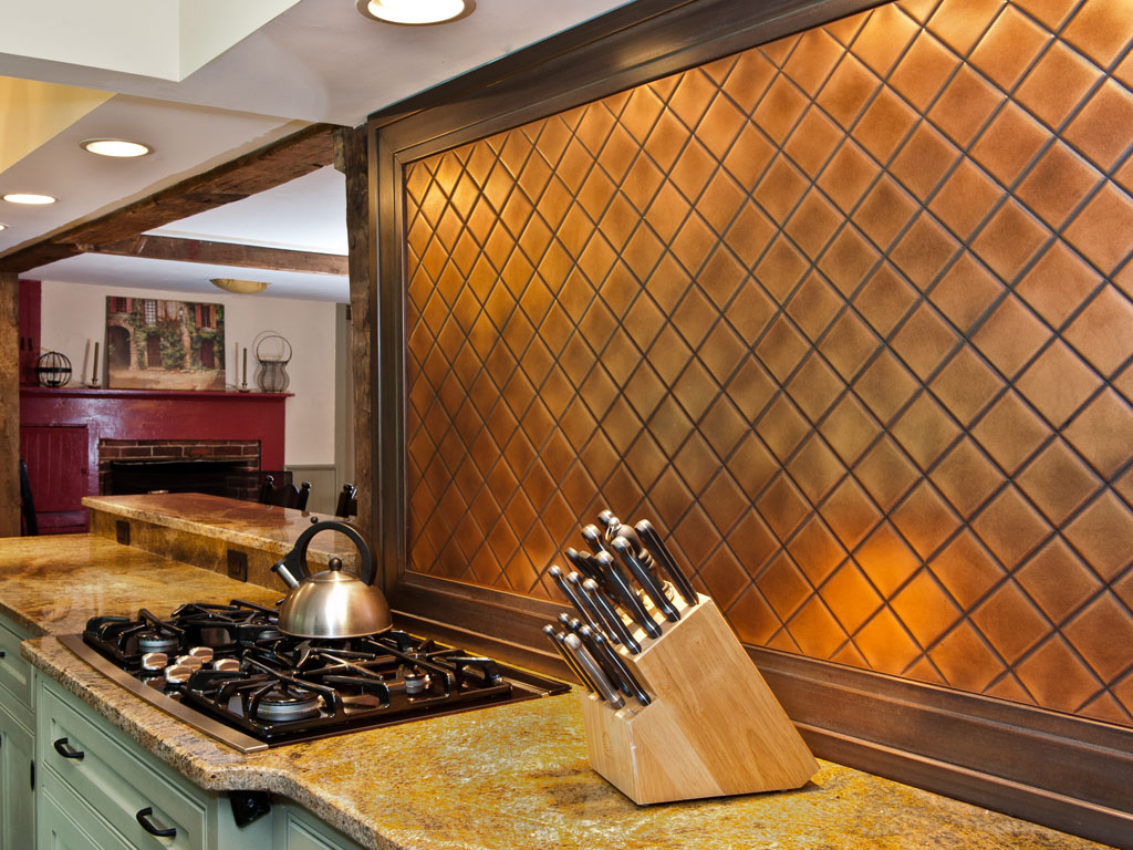 BACKSPLASH – Focal Metals